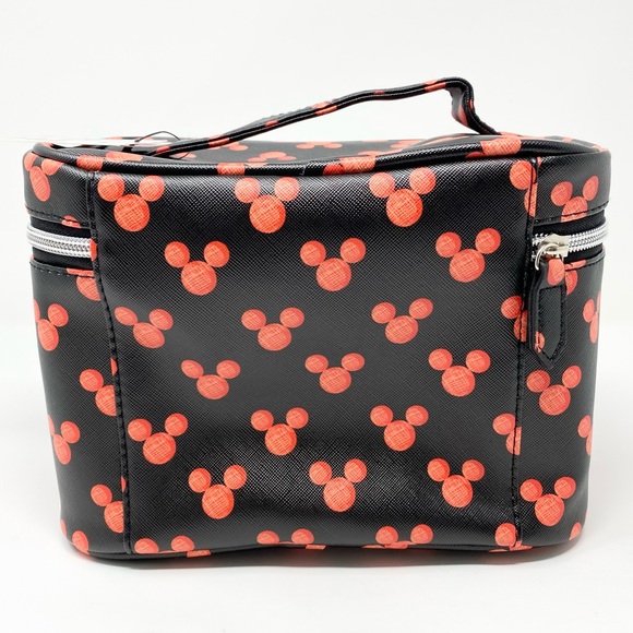 Disney | Bags | Disney Dani By Danielle Nicole Cosmetic Carrying Case ...
